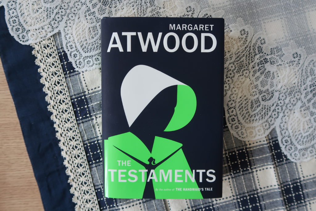 Les testaments, Margaret Atwood — Le Dévorateur